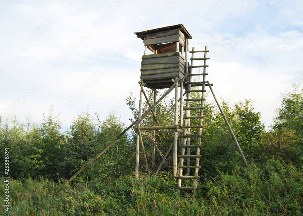 Hochsitz Stock-Foto | Adobe Stock