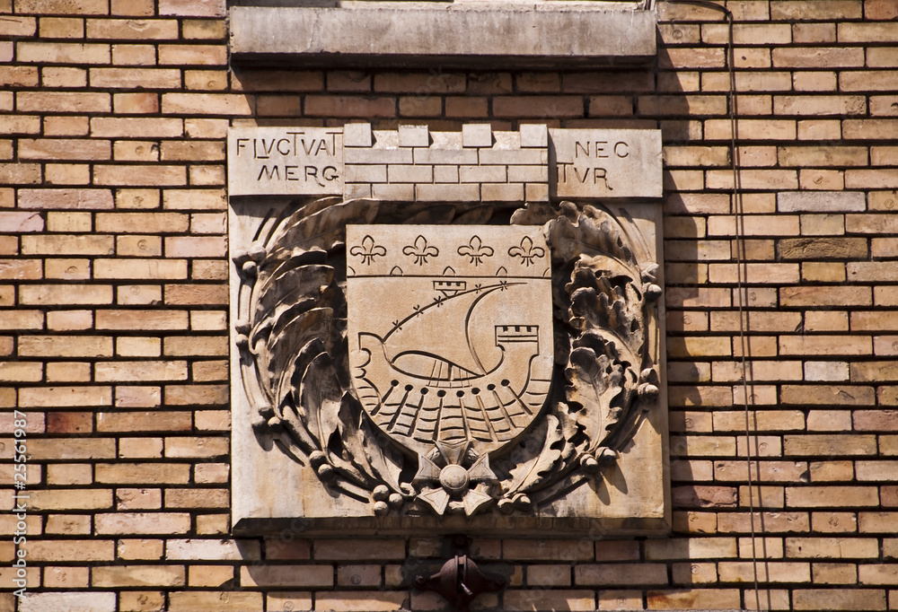 Blason et devise de la ville de Paris - France Stock Photo | Adobe Stock