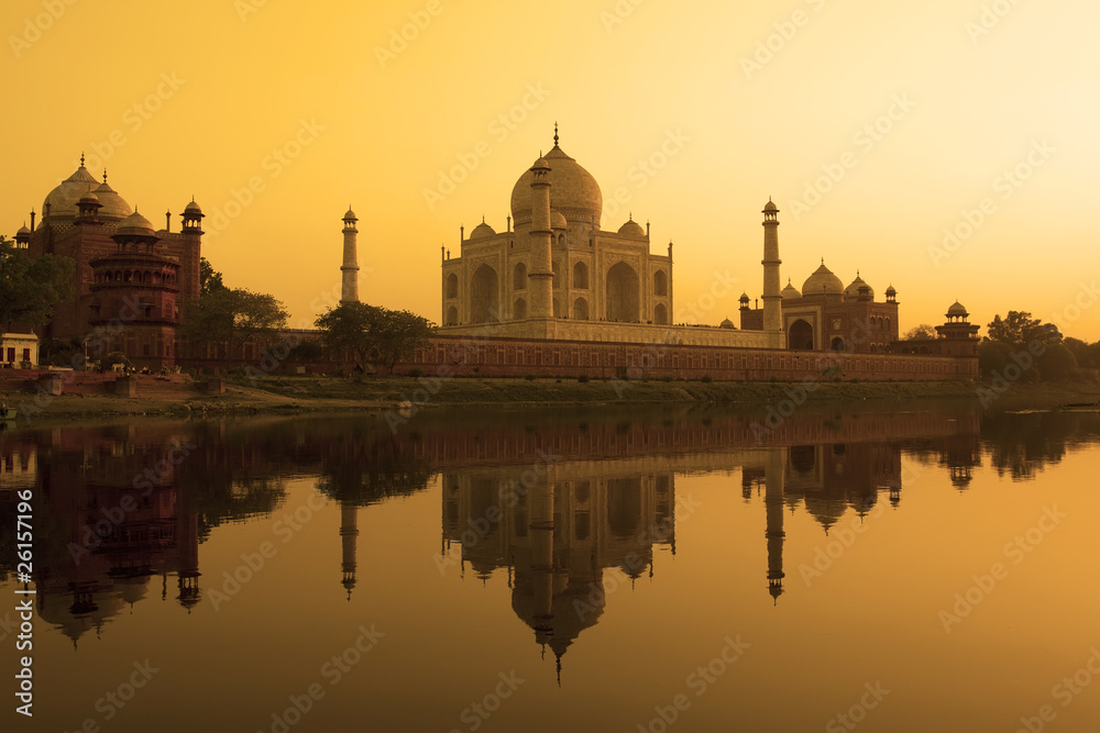 Taj Mahal sunset reflection, Yamuna River. Stock Photo | Adobe Stock