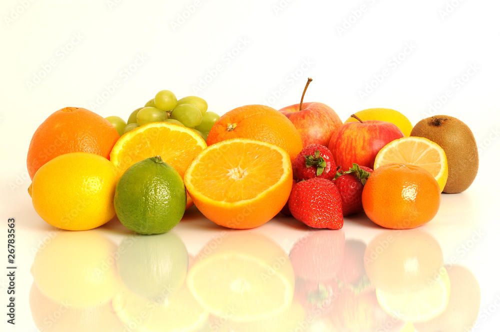 Obst ist gesund Stock-Foto | Adobe Stock