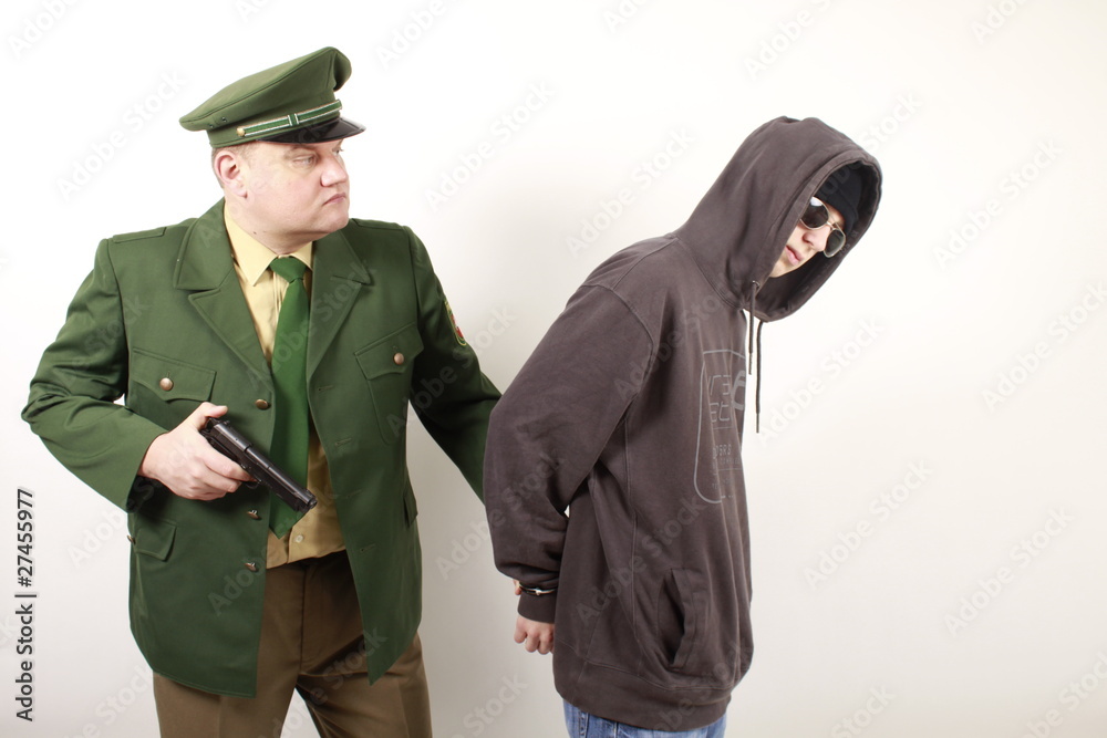 Festnahme mit Waffengewalt Stock Photo | Adobe Stock