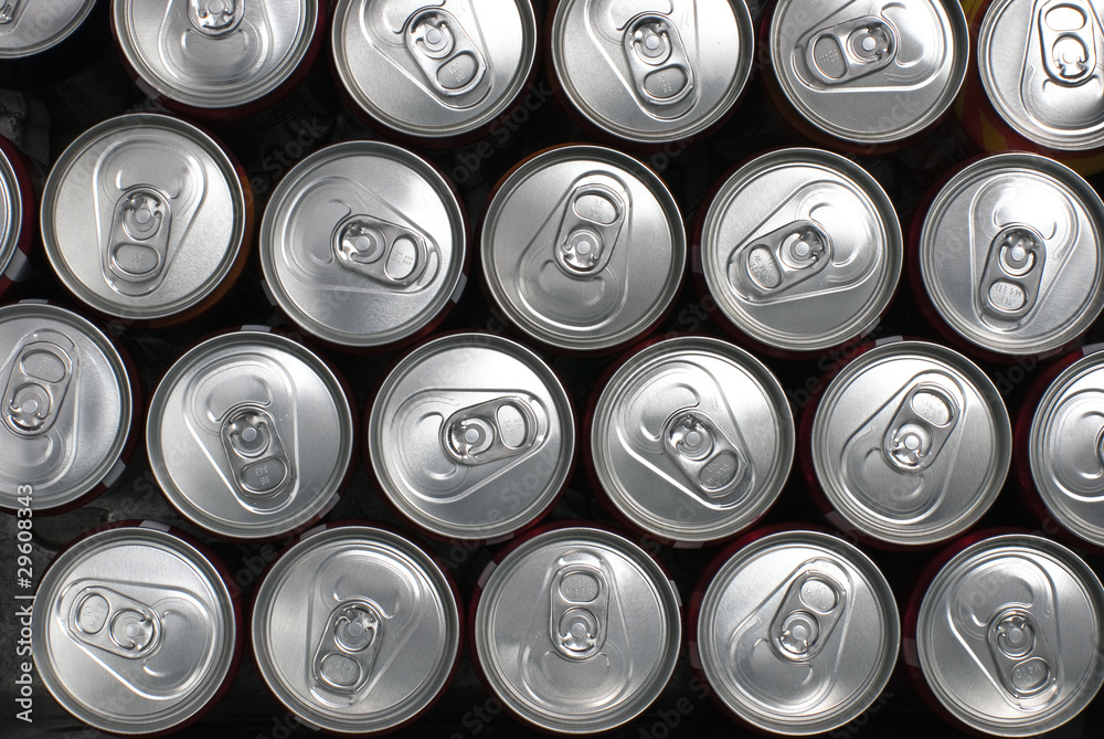 Foto Stock Bibite in lattina | Adobe Stock