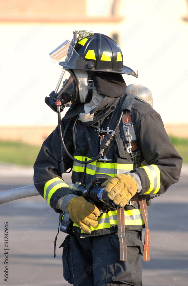Foto Stock Vigile del fuoco americano | Adobe Stock