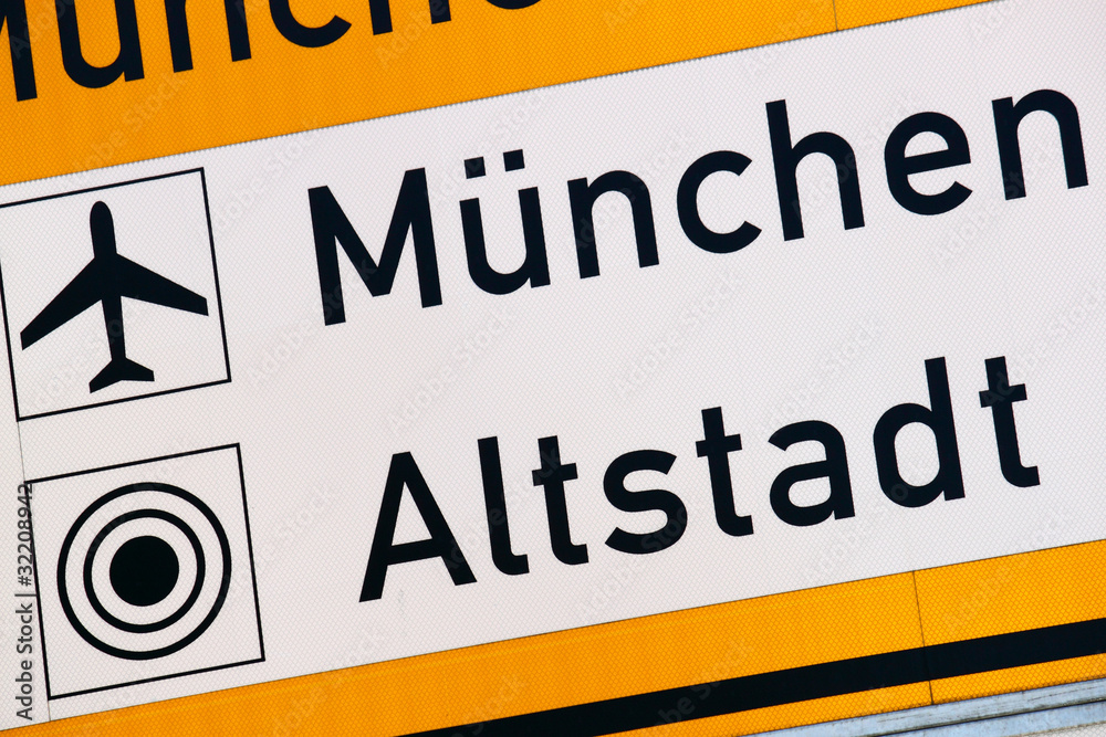 Verkehrsschild München Stock-Foto | Adobe Stock