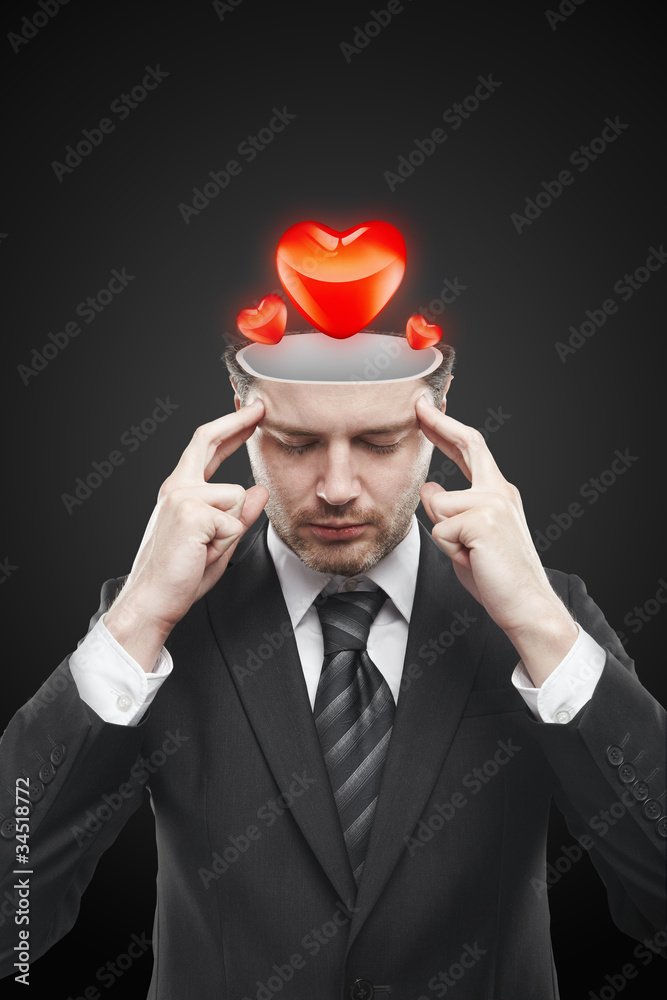 Open minded man with hearts inside thinking about relationship foto de ...