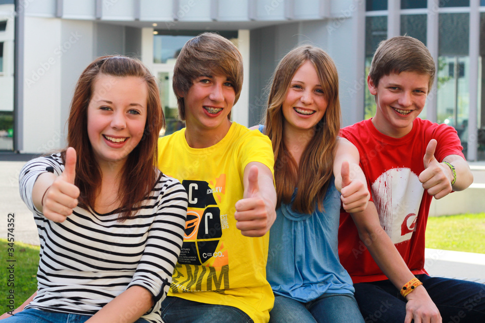 Jugendliche 140811 Stock-Foto | Adobe Stock