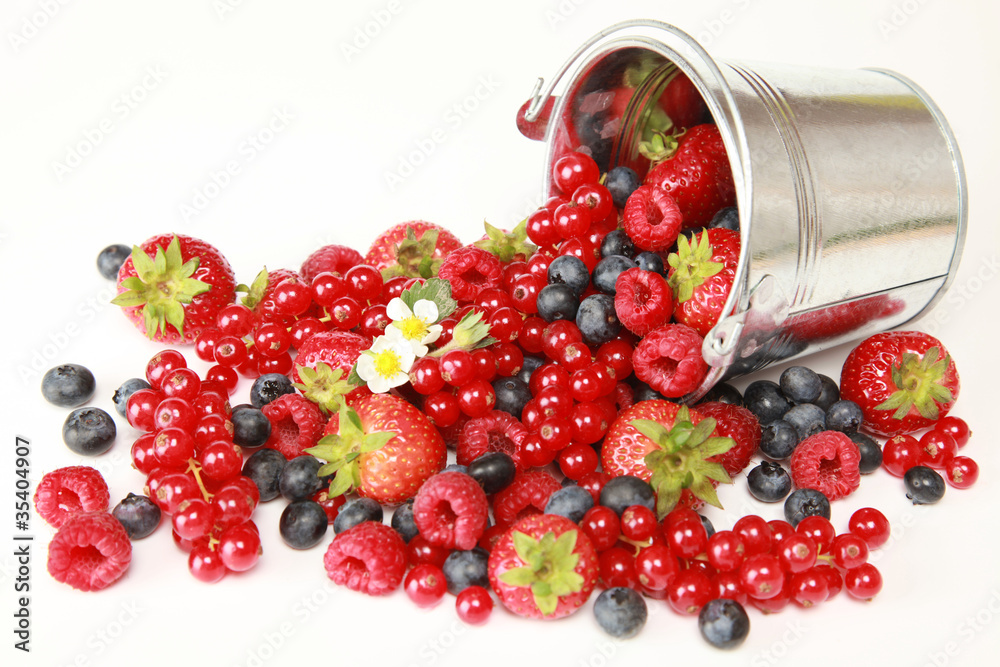 Beeren-Mischung Stock-Foto | Adobe Stock