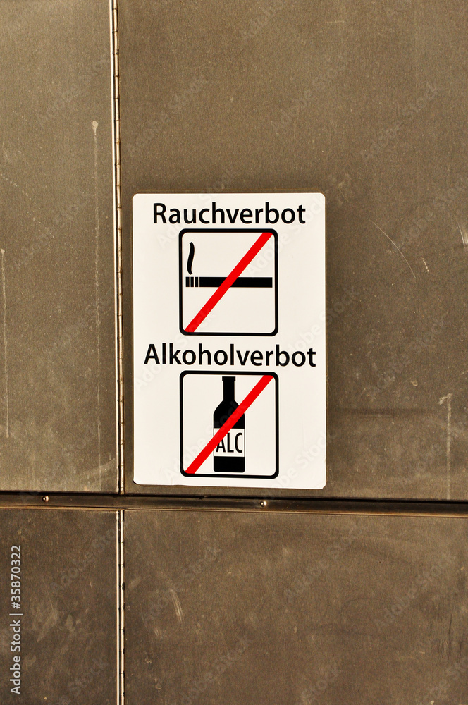 Rauchverbot und Alkohlverbot Stock Photo | Adobe Stock