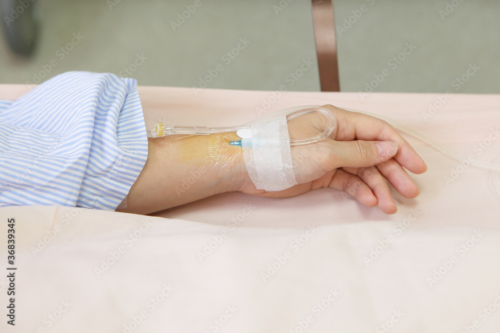 Patient's hand with an intravenous drip before surgery Stock Photo ...