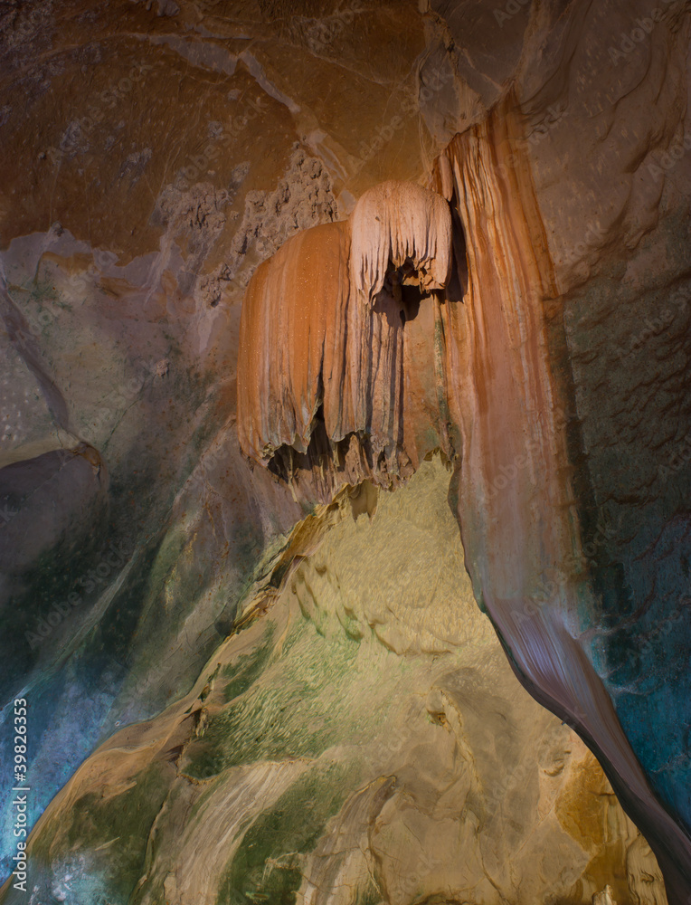 stalactites and stalagmites in Suwancoha cave temple in Phangnga Stock ...