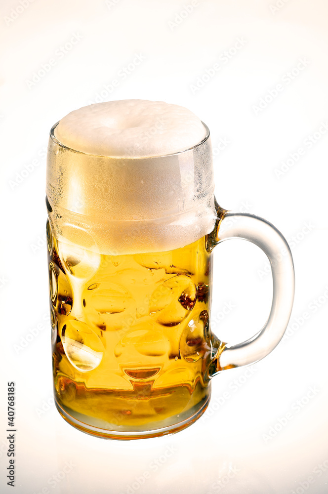 Maßkrug (hochformat) Stock-Foto | Adobe Stock