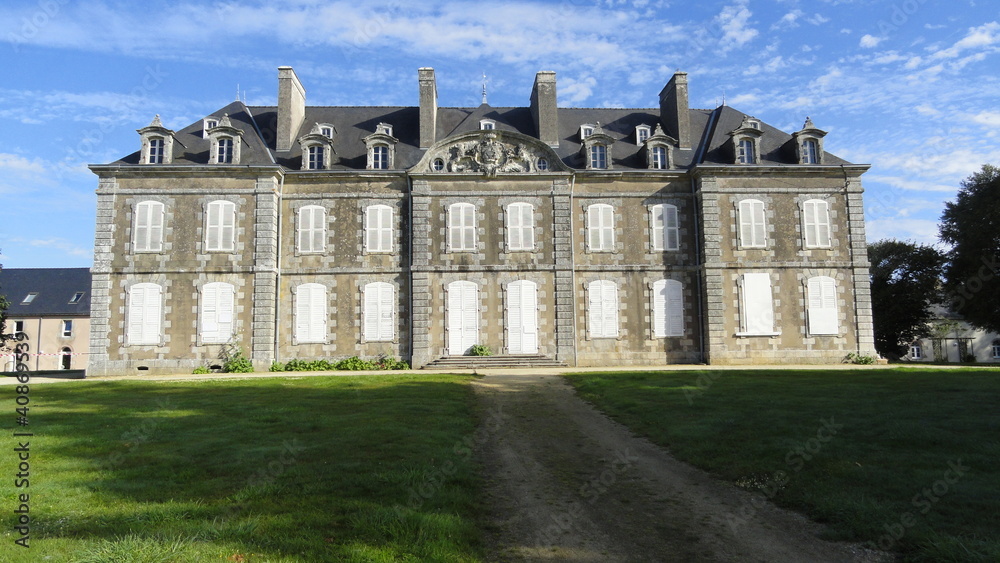Château de Manéhouarn à Plouay (Morbihan) Stock Photo | Adobe Stock