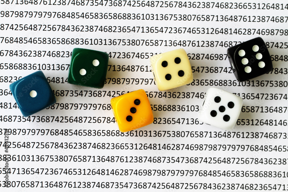 Würfelspiel Stock-Foto | Adobe Stock