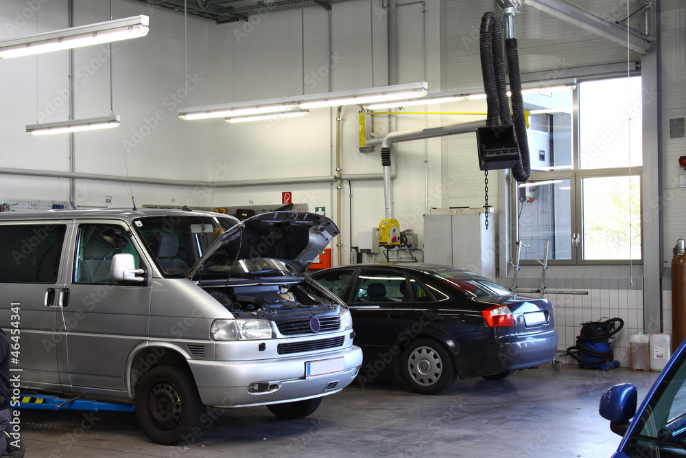 autoreparatur Stock-Foto | Adobe Stock