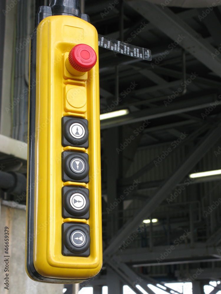 Kran Bedienung - Steuergerät Stock-Foto | Adobe Stock