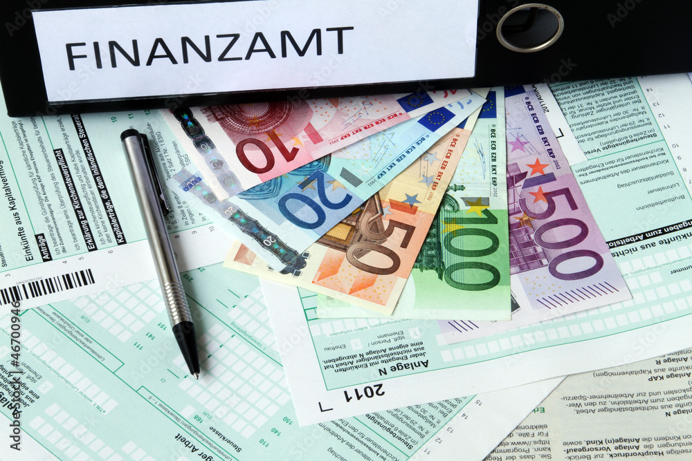 Finanzamt Stock-Foto | Adobe Stock