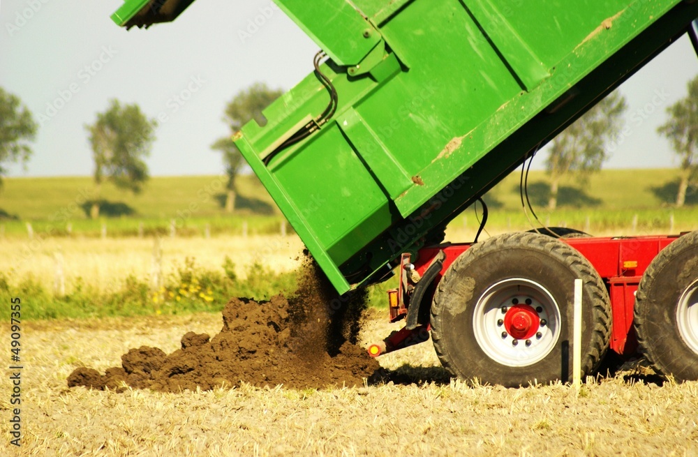 Traktor - Arbeit auf dem Feld Stock Photo | Adobe Stock