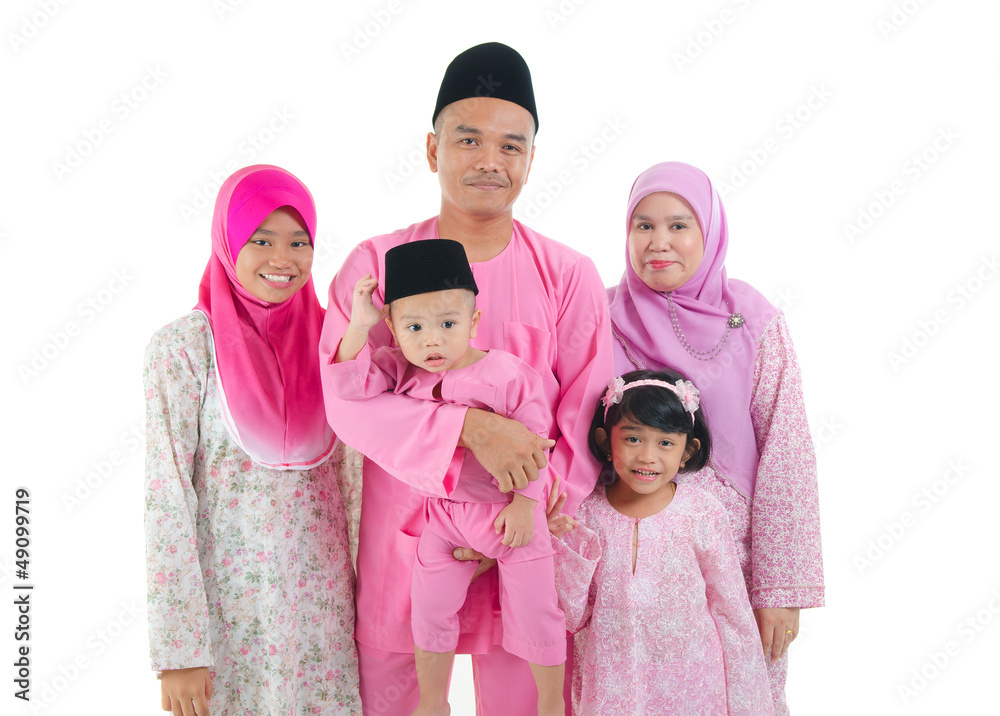 malay with traditional dress during hari raya Stock Photo | Adobe Stock