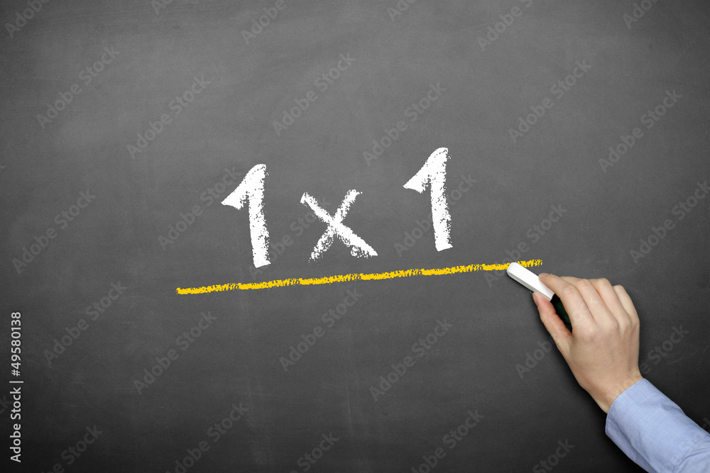 1x1 Stock-Foto | Adobe Stock