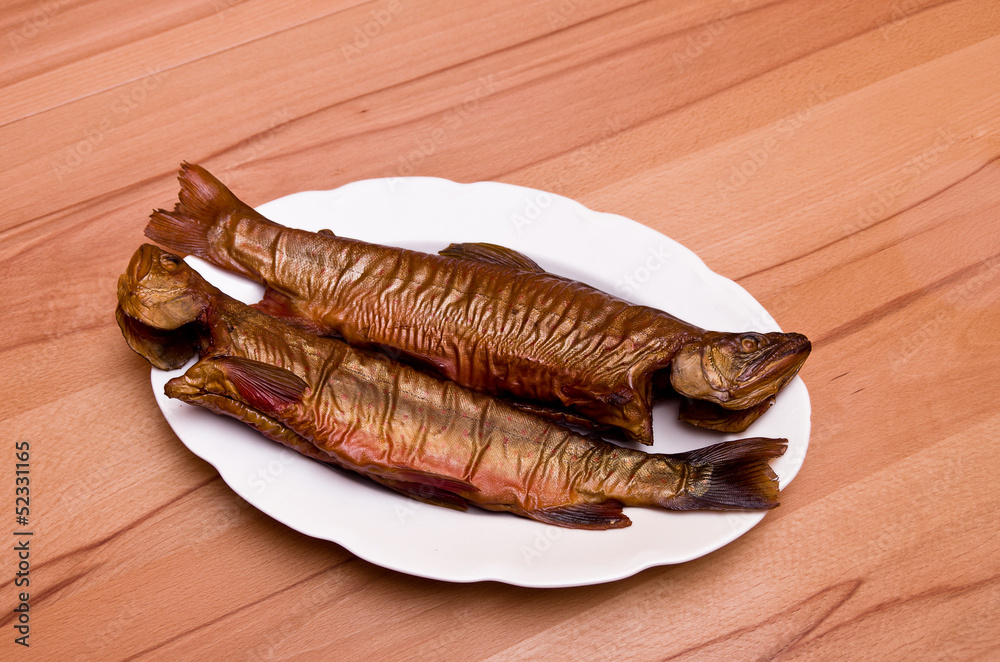 Geräucherter Fisch Stock-Foto | Adobe Stock