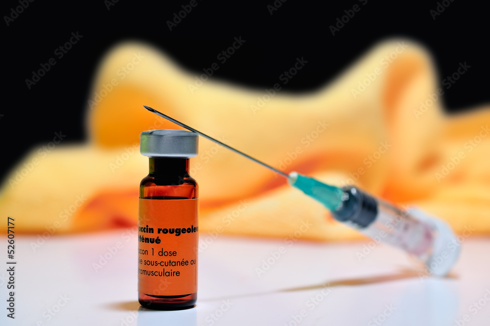 vaccin contre la rougeole,médecine générale Photos | Adobe Stock