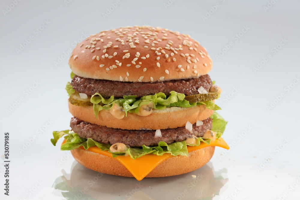 Foto de Bic Mac do Stock | Adobe Stock