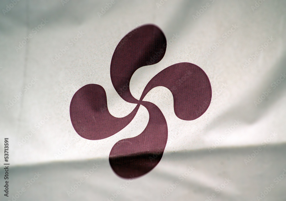 Símbolo de un Lauburu en un mantel Stock Photo | Adobe Stock