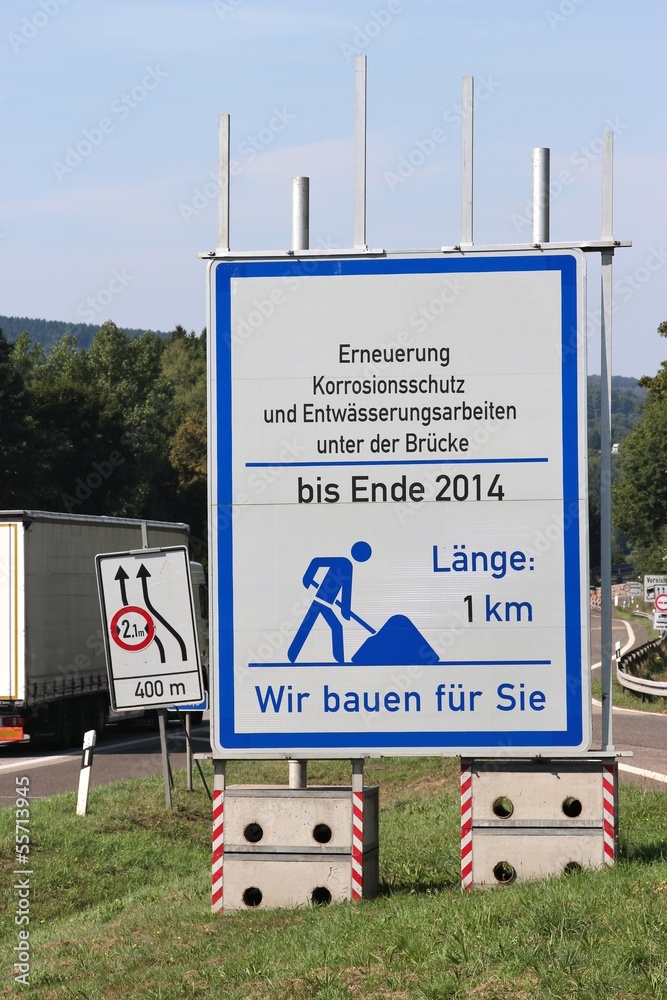 Deutsches Verkehrsschild: Baustellen­informations­schild für Autobahnen ...