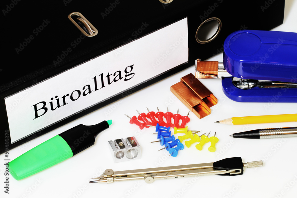 Büroalltag Stock-Foto | Adobe Stock