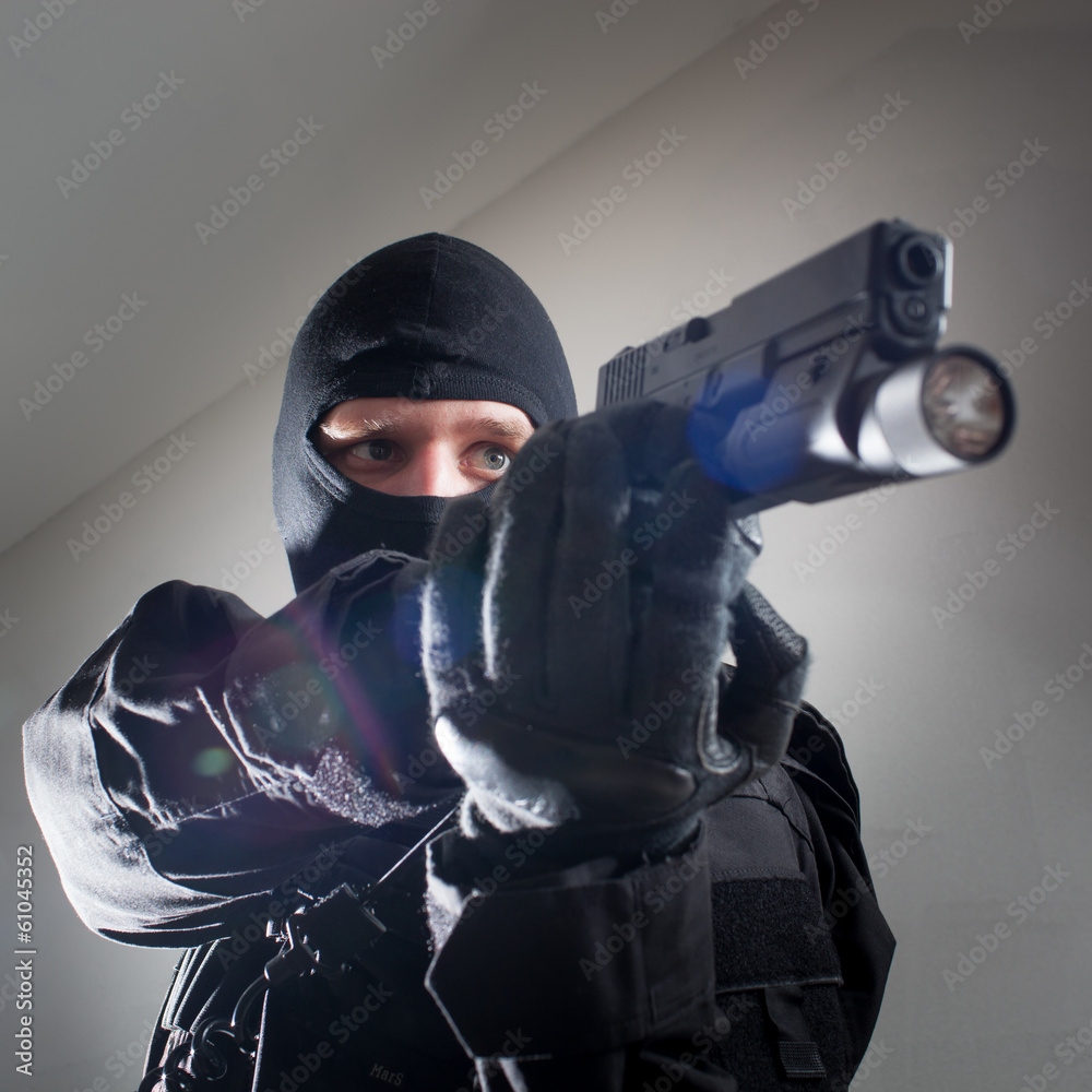 Special forces soldier during night mission/operation/strike Stock ...