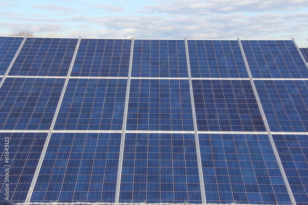 Solarplatte in Solarpark Stock Photo | Adobe Stock