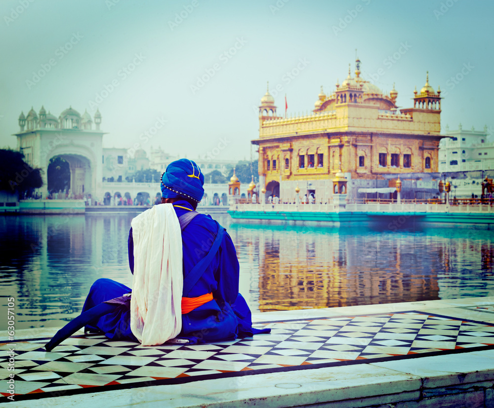Unidentifiable Seekh Nihang warrior meditating at Sikh temple Ha Stock ...