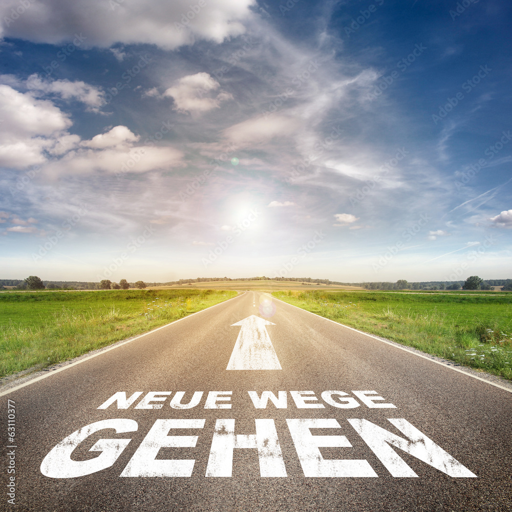 Neue Wege gehen Stock-Foto | Adobe Stock