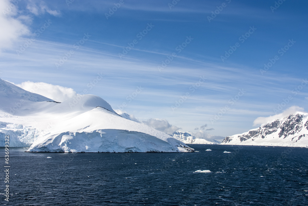 Antarctica - Antarctic Peninsula - Palmer Archipelago - Neumayer Stock ...