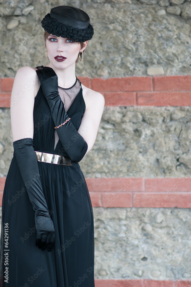 Elegante Dame mit Hut 4 Stock-Foto | Adobe Stock