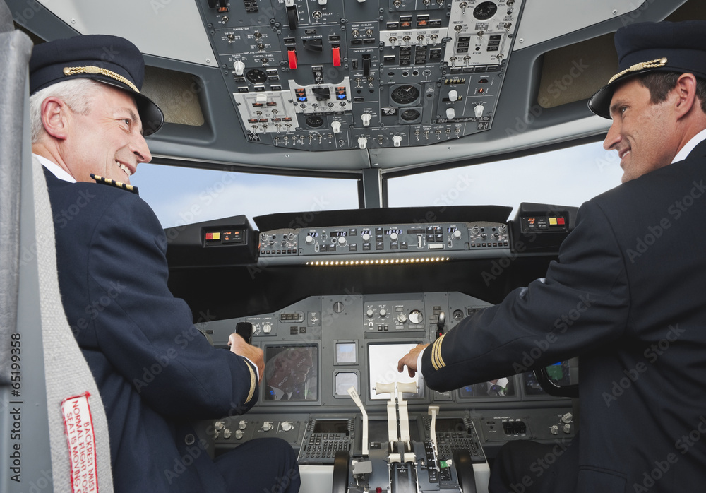 Deutschland,Bayern,München,Pilot und Co-Pilot Pilotierung Flugzeug von ...