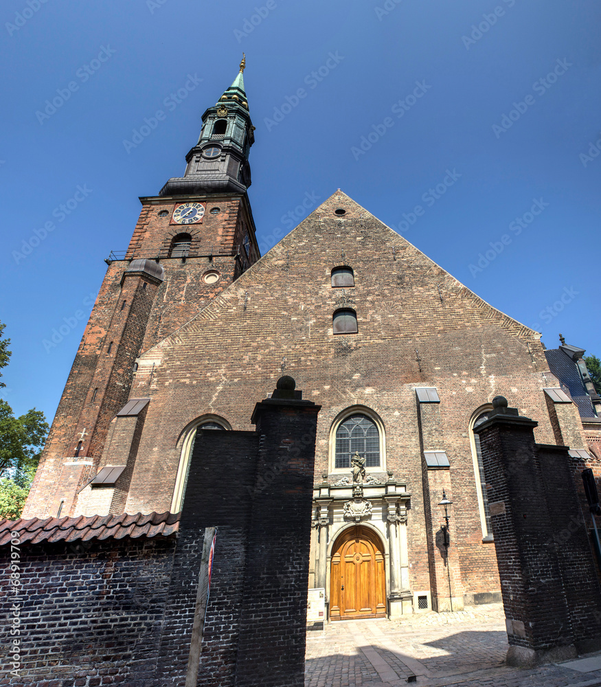 Sankt Petri Kirke København Danmark (St. Petri Kirche Kopenhagen Stock ...