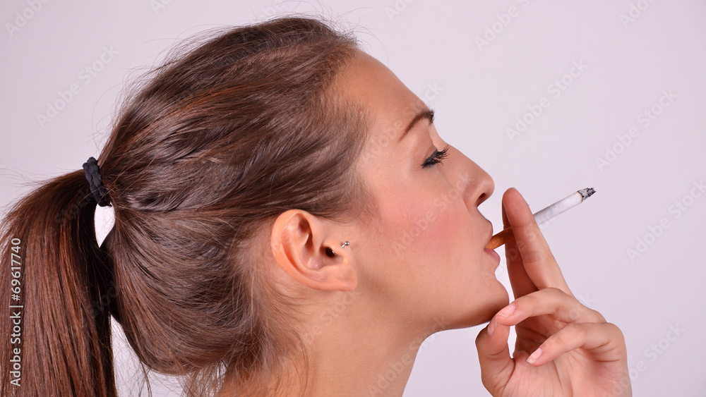 rauchen Stock-Foto | Adobe Stock