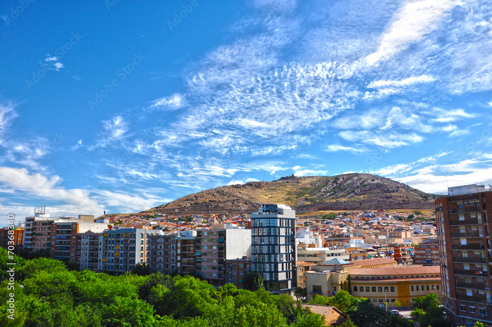 Puertollano, Paseo de San Gregorio y el cerro de Santa Ana Stock Photo ...