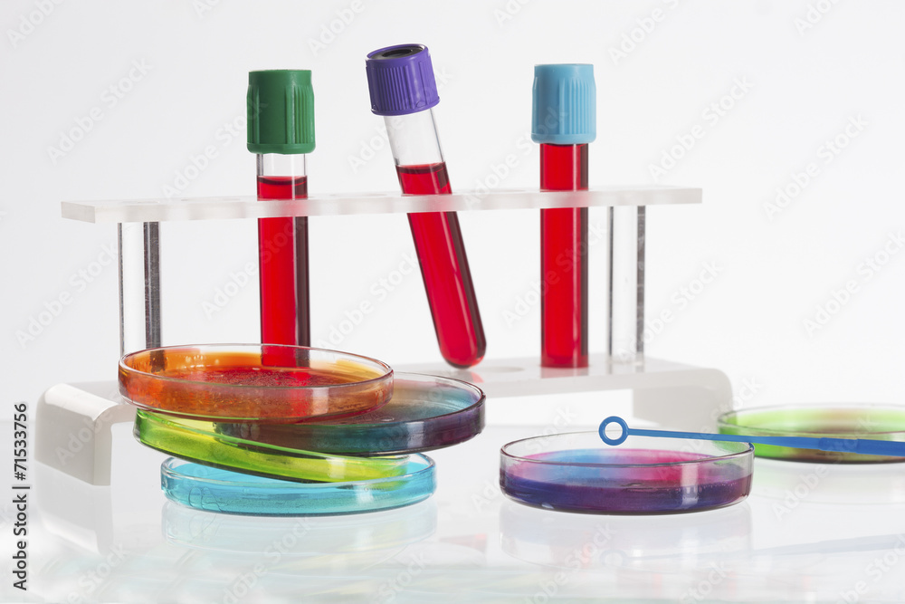 laboratoire de microbiologie - Analyse Stock Photo | Adobe Stock