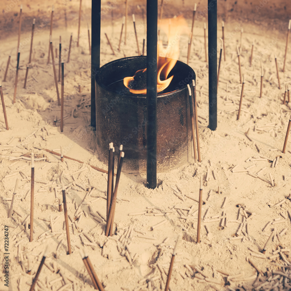 Incense burn with fire, Object in Temple Stock 写真 | Adobe Stock