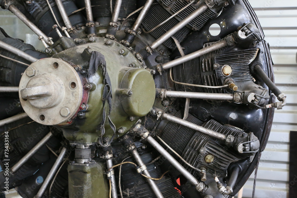 ausgebauter Sternmotor Stock-Foto | Adobe Stock