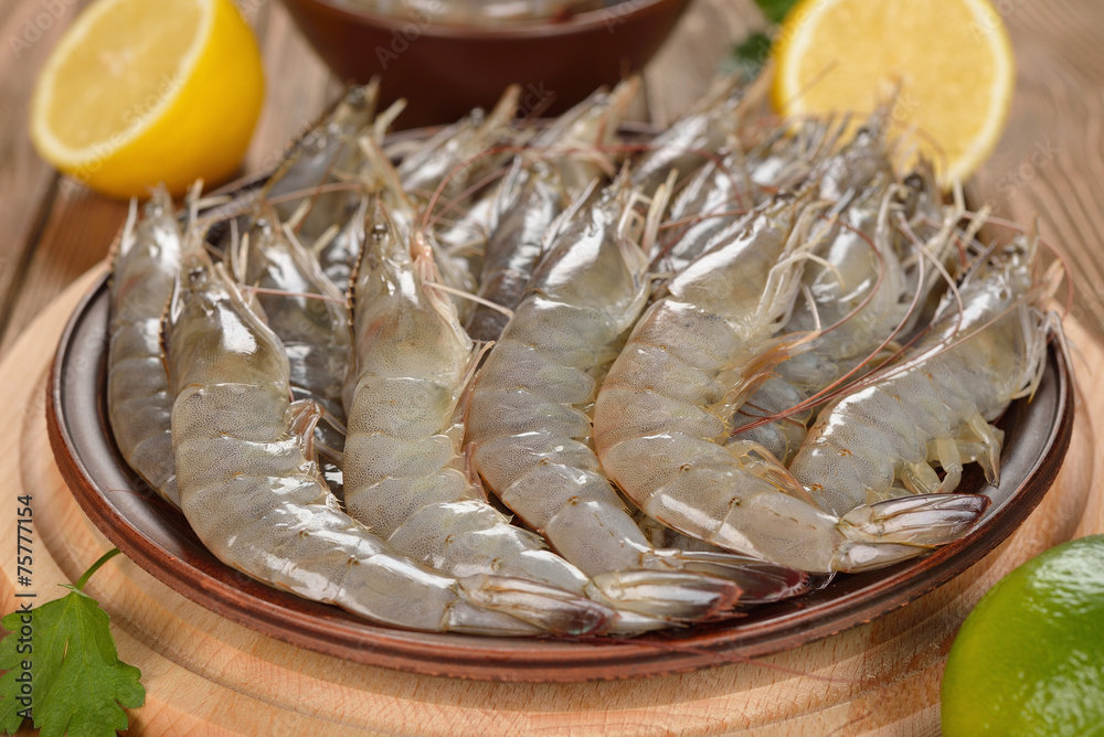 Raw shrimp Stock Photo | Adobe Stock