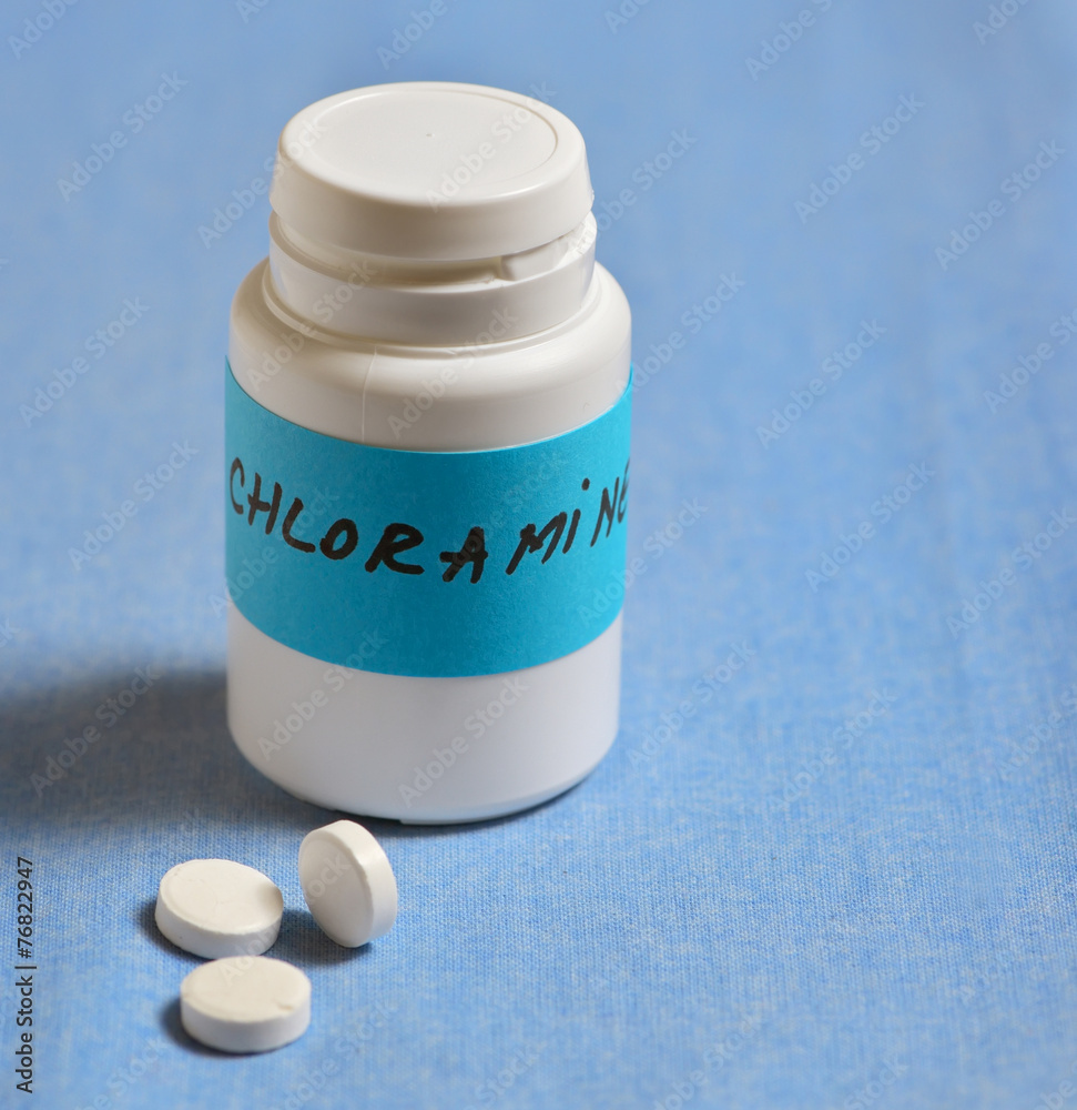 chloramines tablets Stock Photo | Adobe Stock