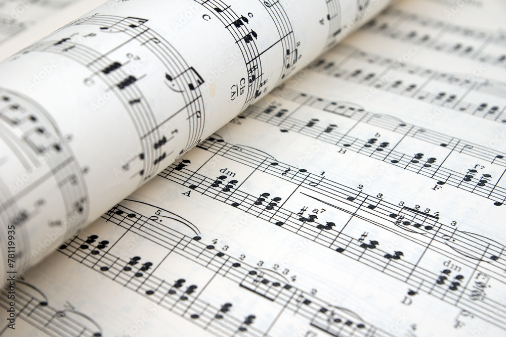 Notenblätter Stock-Foto | Adobe Stock