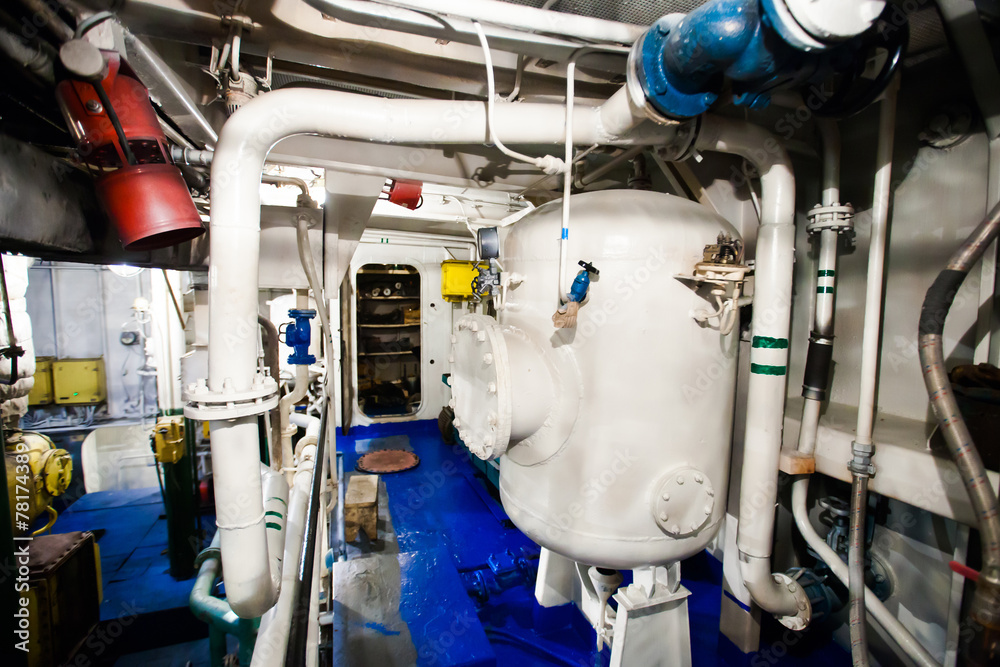 Engine room on a cargo boat ship, engine room on an oil platform Stock ... Engine room on a cargo boat ship, engine room on an oil platform Stock ...