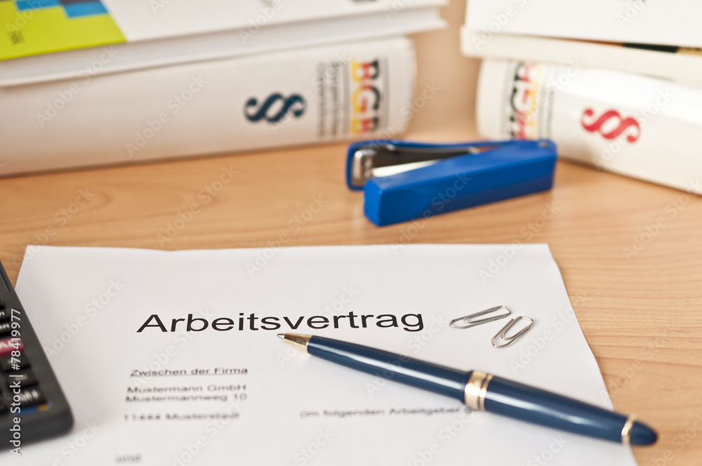 Arbeitsvertrag - Jobsuche - Vorstellungsgespräch Stock-Foto | Adobe Stock
