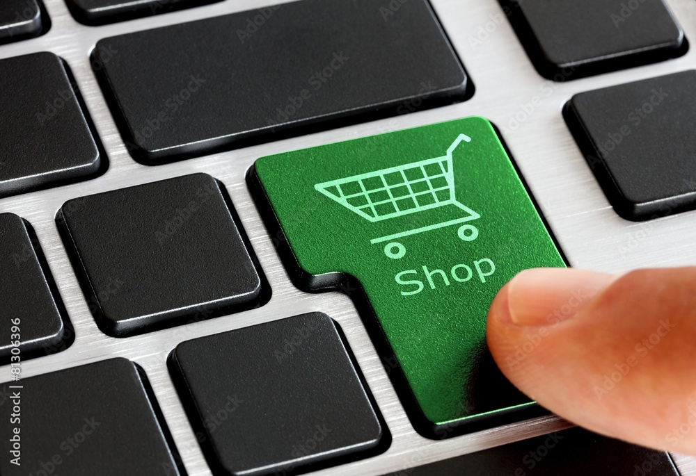 Bestellung im Online-Shop Stock-Foto | Adobe Stock