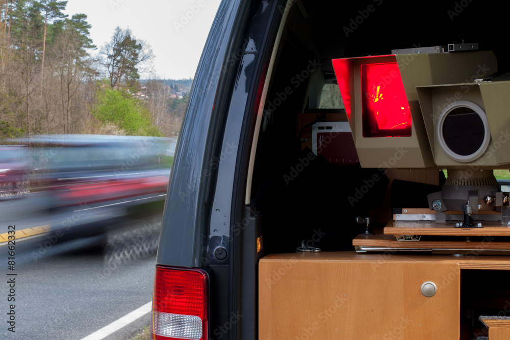 Blitzer Stock-Foto | Adobe Stock