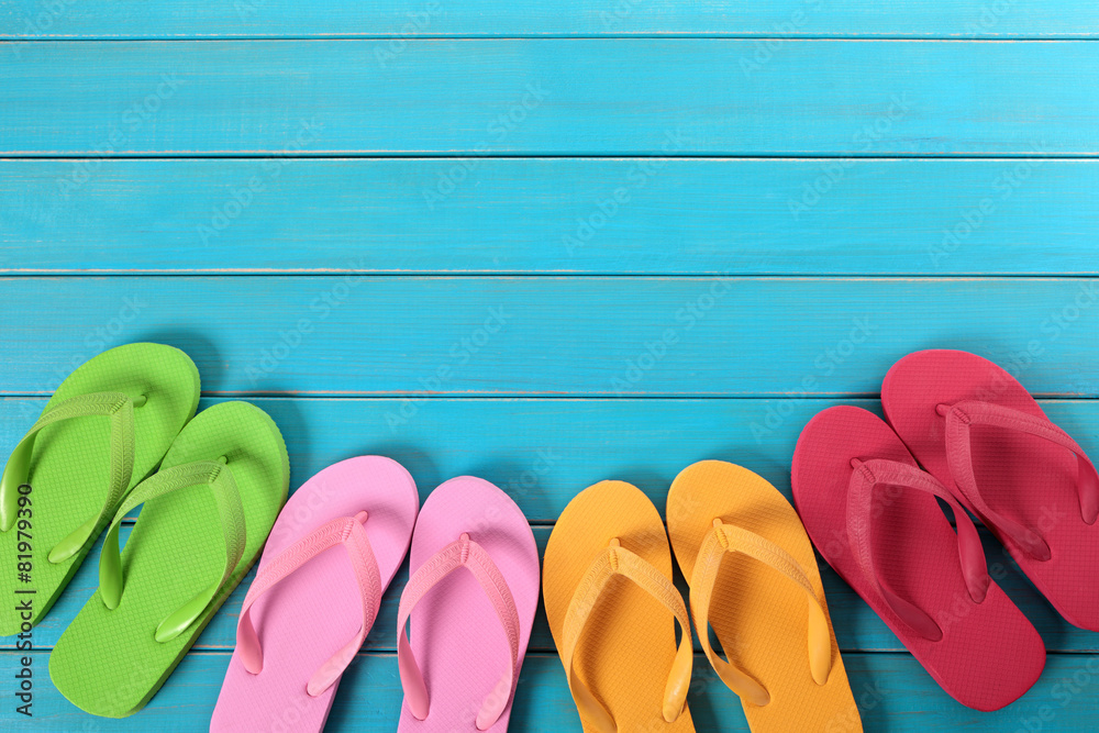 Beach background border summer vacation holiday with line row of flip ...